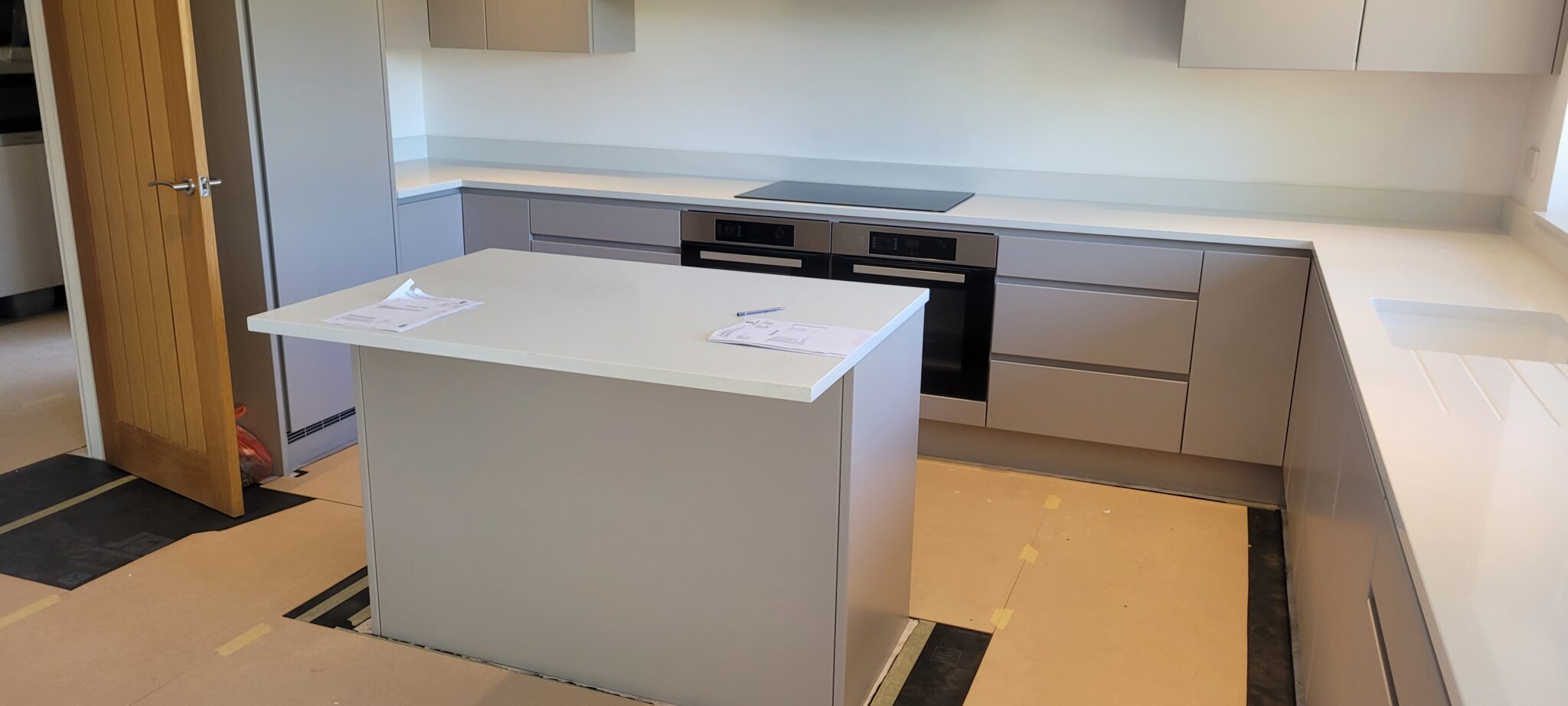 Pacific White – Worldwide Stones