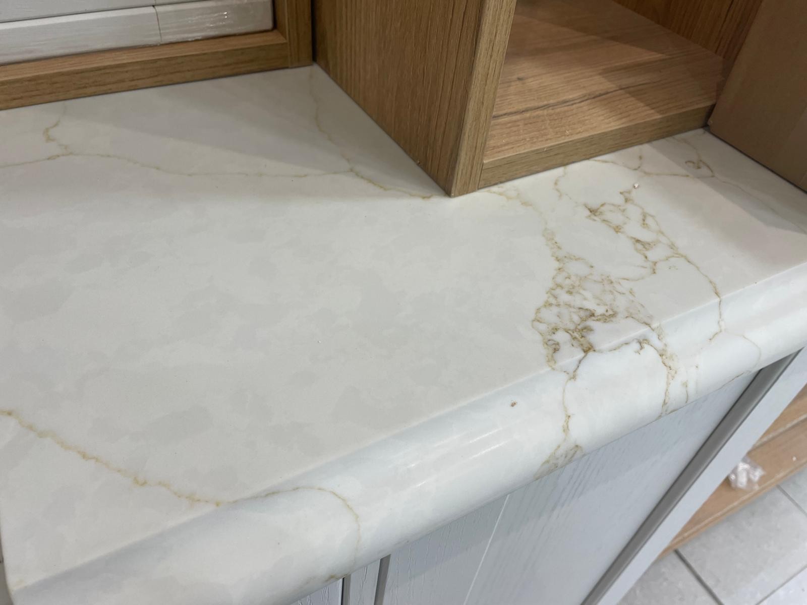 Tuscan Gold – Worldwide Stones